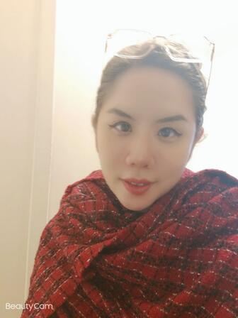 Beautiful woman looking for a mate, please forward: Fu jen,