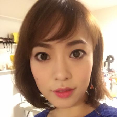 Beautiful woman looking for a mate, please forward: academy
